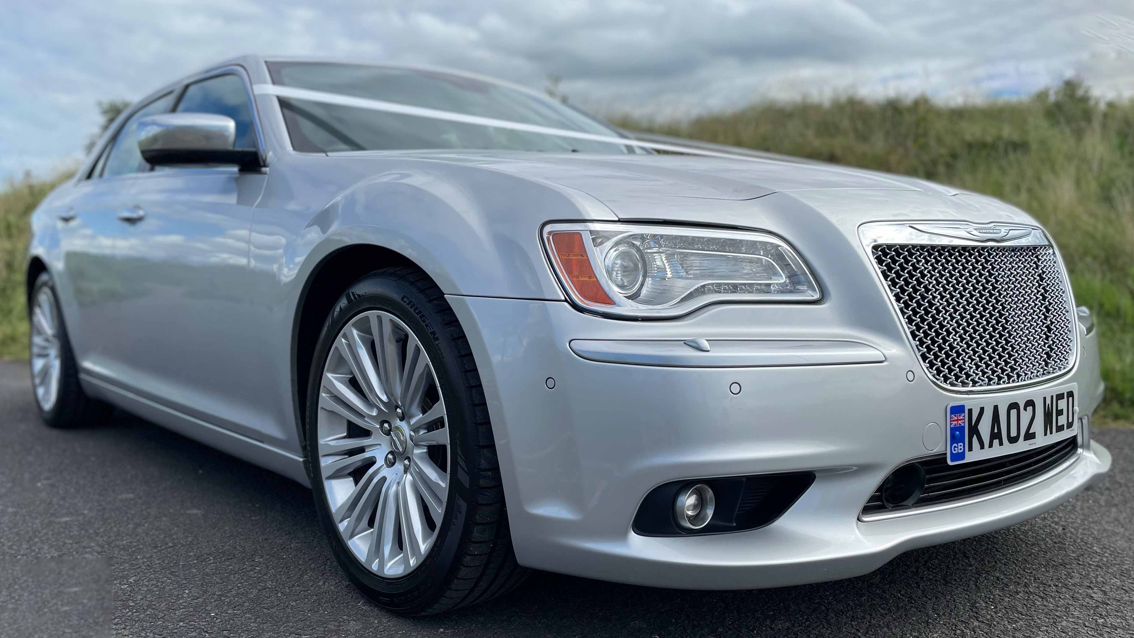 Luxurious and Modern Wedding Cars from Premier Carriage