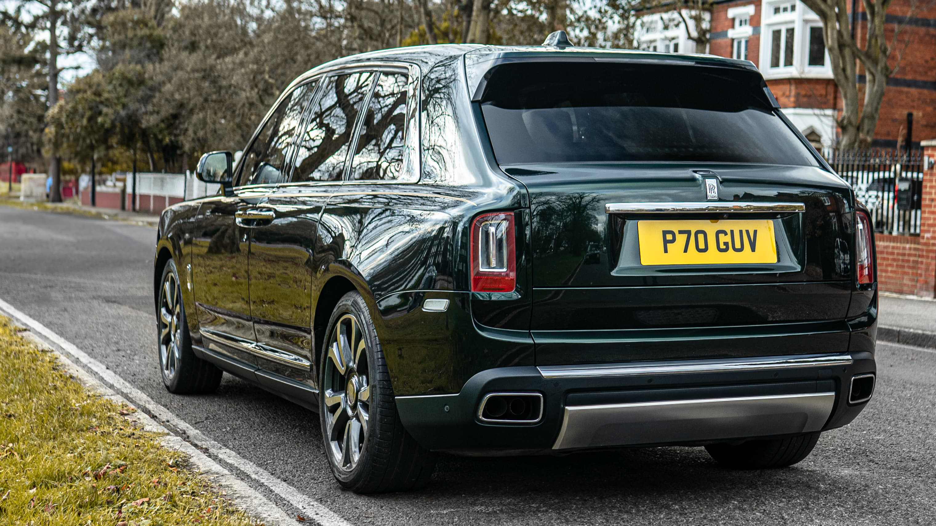 Modern Rolls-Royce Cullinan for Hire in London and Essex