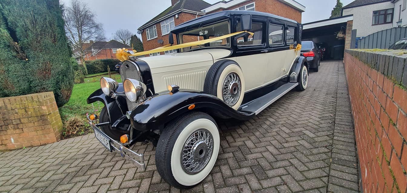 Convertible Vintage Style Bramwith for hire in Yorkshire