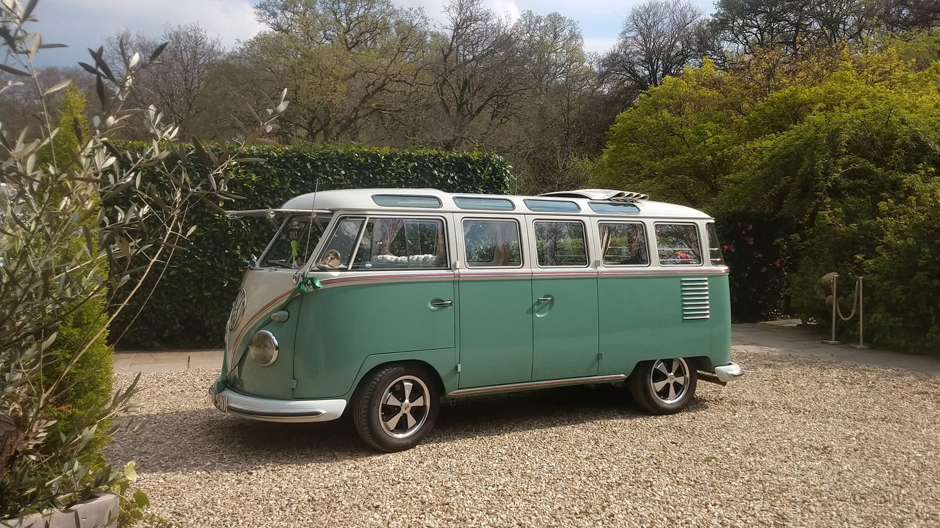 Volkswagen Splitscreen Campervan for hire in Devon