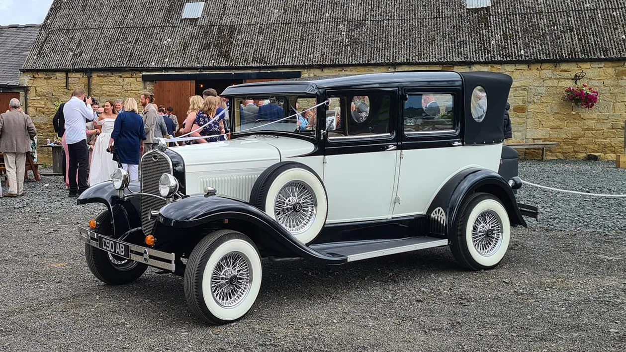 1930s Vintage style Badsworth Convertible Wedding Car