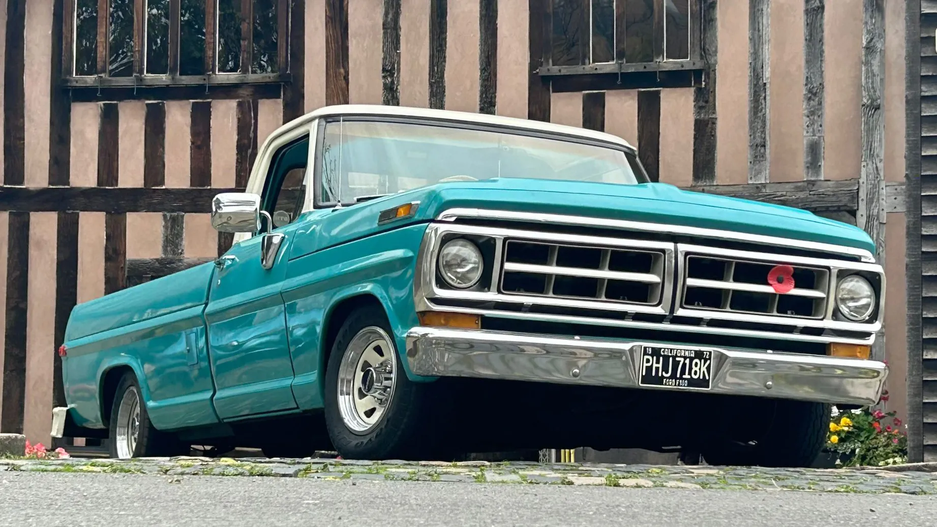 Classic American Ford Pick up Truck for wedding hire