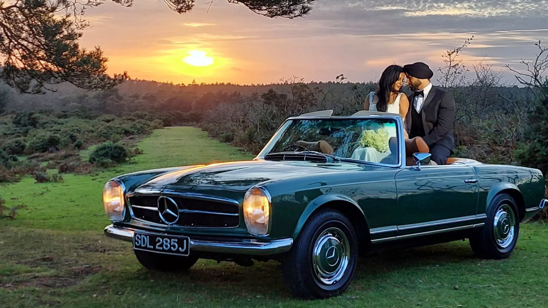 Classic Mercedes 280SL Pagoda Convertible for Wedding Hire