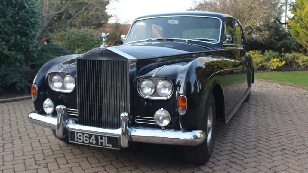 Rolls-Royce Phantom V Wedding Car for Hire