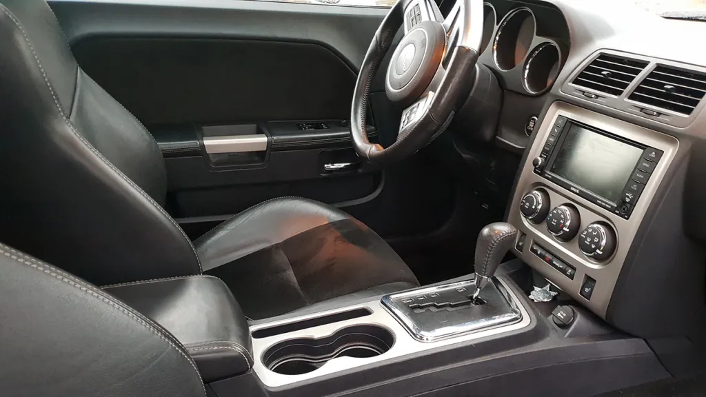 Dodge Challenger 6.4L SRT | Muscle Car for Hire