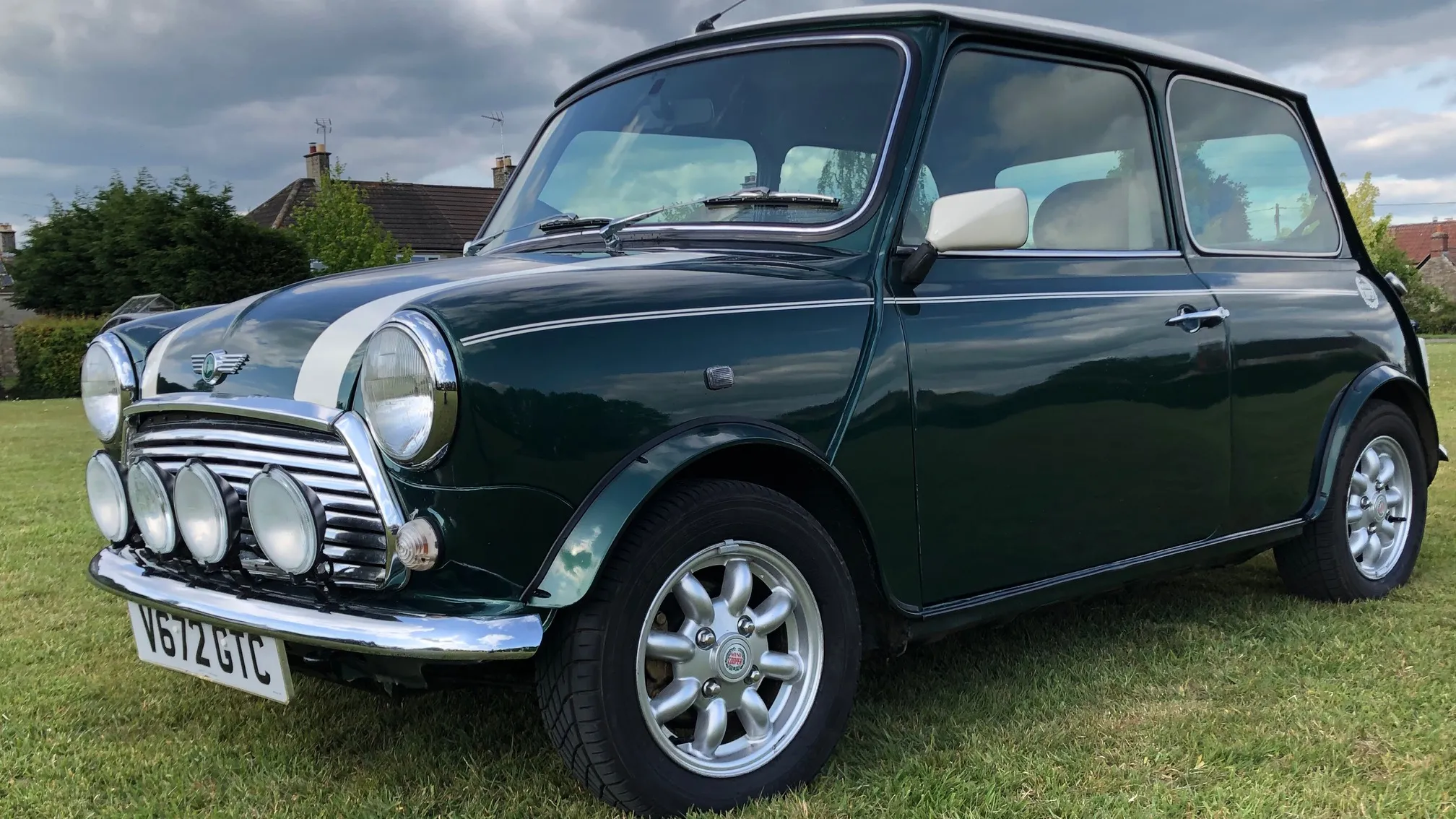Classic Mini Cooper S Wedding Car Hire Wiltshire, Gloucester, Oxford