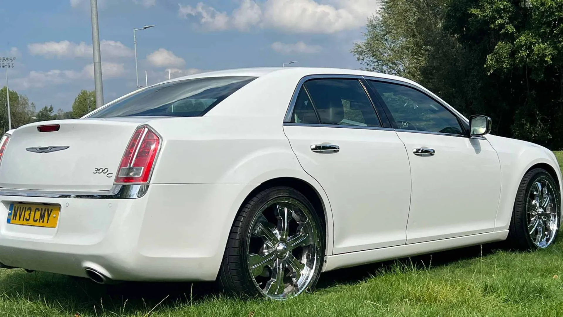 White Chrysler 300c Wedding Car Hire South Wales, Cardiff and Newport