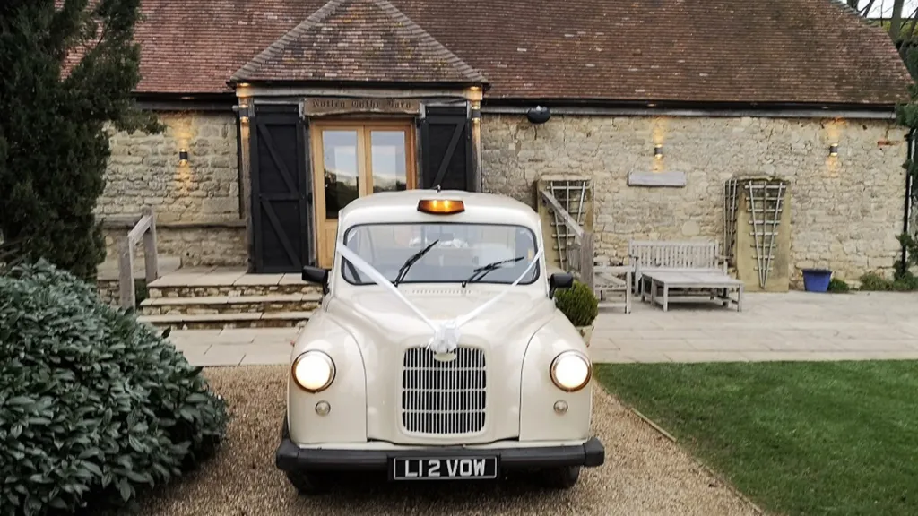 Classic Ivory Taxi Cab Convertible Wedding Car Hire Bedford & London